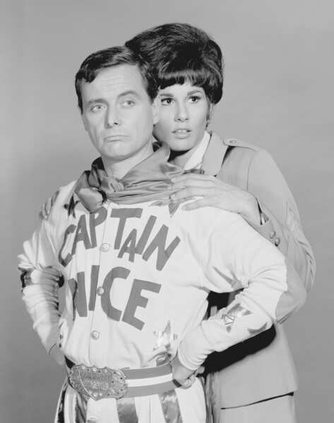 Captain Nice (1967–1967) Starring William Daniels Complete on DVD ...